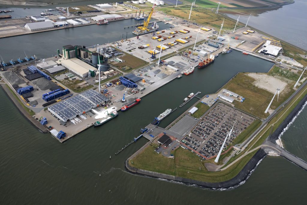 Beatrixhaven - Groningen Seaports - Havenbeheer Delfzijl en Eemshaven