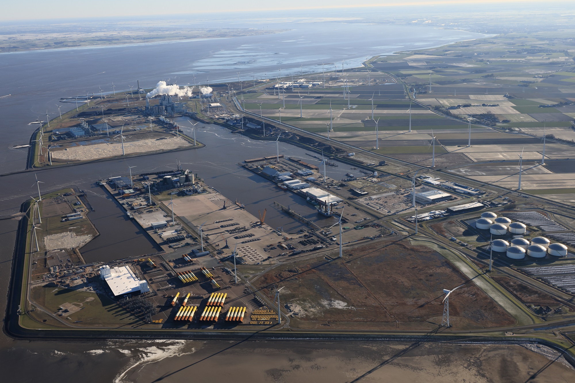 Nederlandse haven- en industrieclusters doen call-to-action voor ...