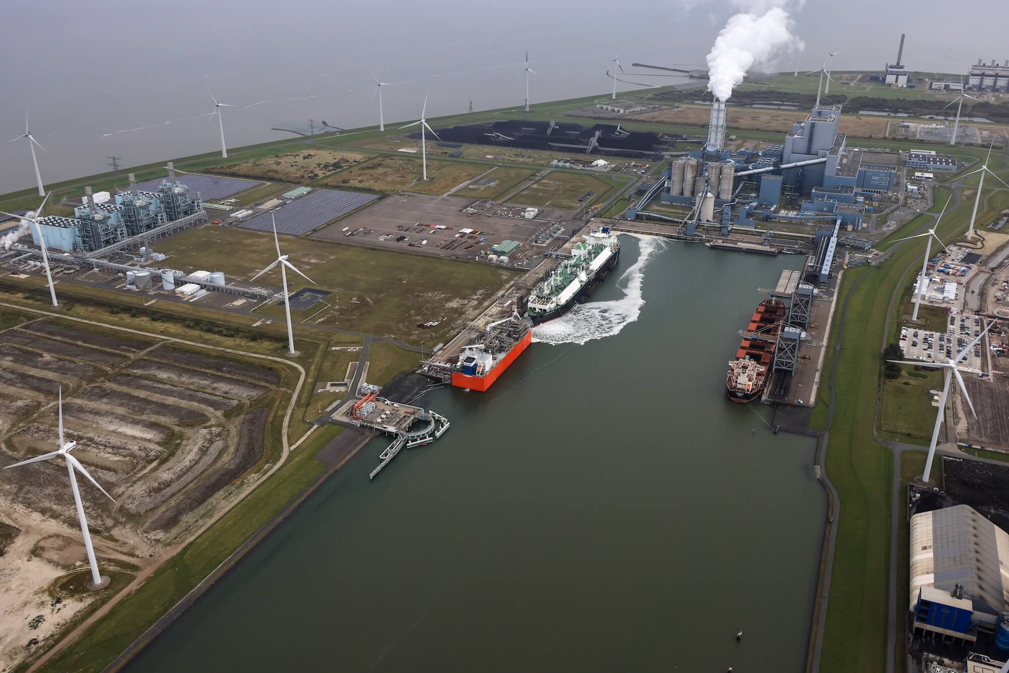 Wilhelminahaven - Groningen Seaports - Havenbeheer Delfzijl en Eemshaven